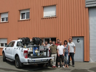 Nettoyeur autonome 12V, réservoirs camping car, toute la force de l'eau ...